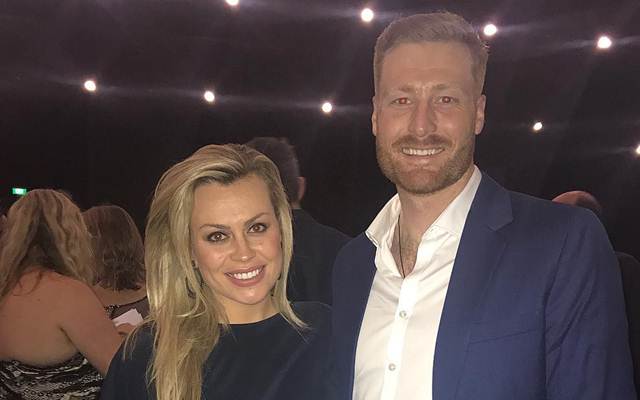 9 Cricketers and their stunning WAGs