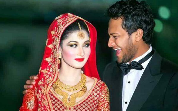 The fairytale love story of Shakib Al Hasan and his wife will sweep you ...