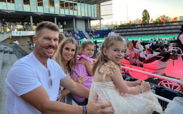An adorable drawing piece by David Warner's daughter wins heart of netizens